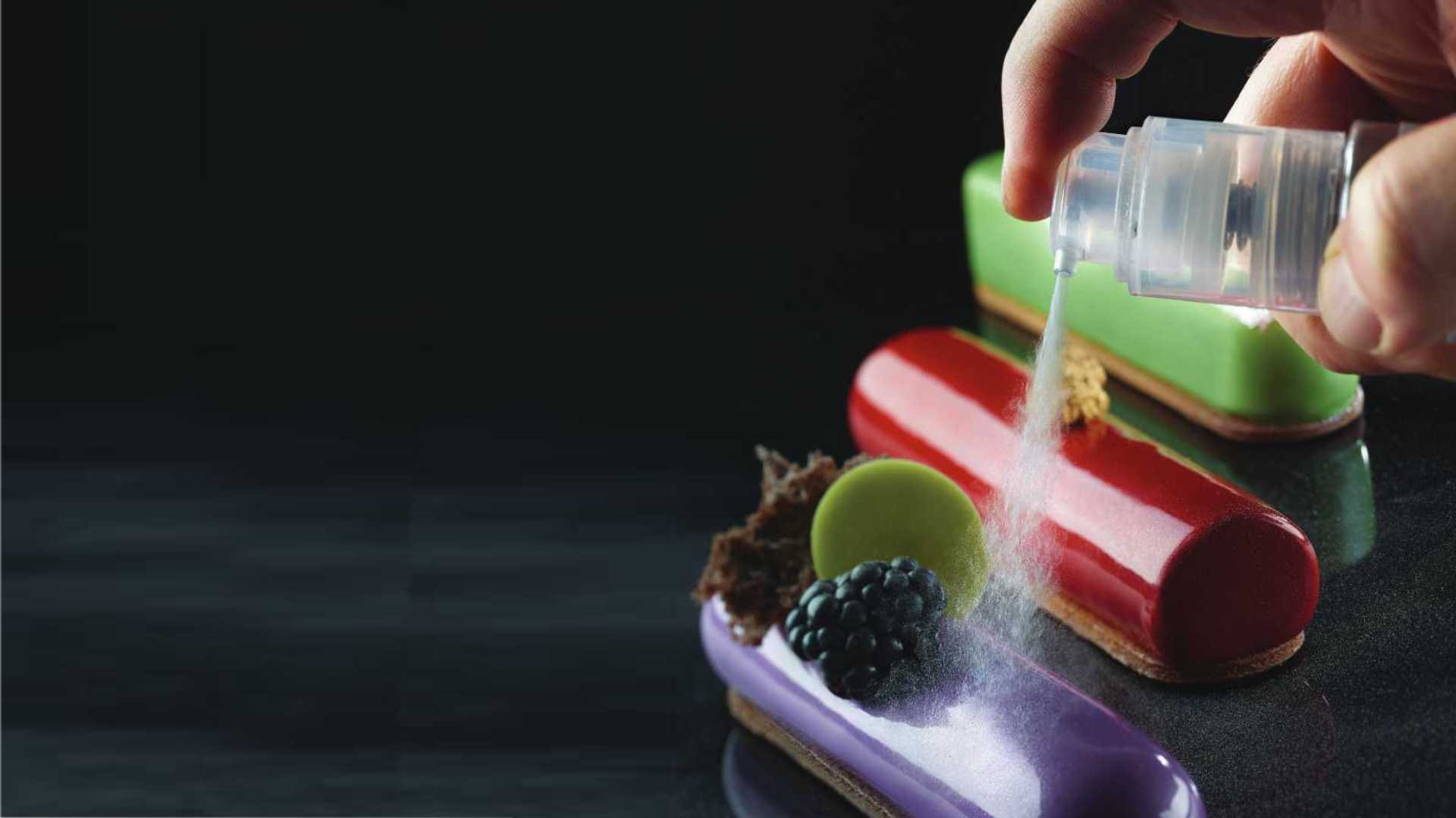 Food coloring: a must have for irresistible desserts - Journal