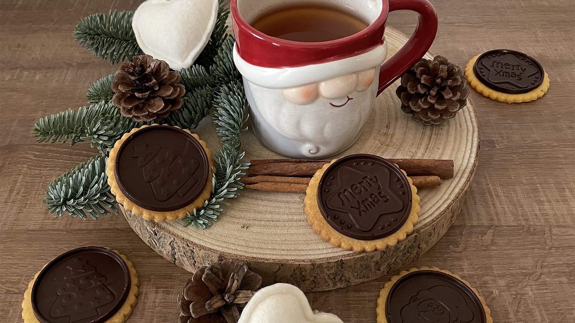 Biscuits au café et biscuits au café et au chocolat noir - Journal