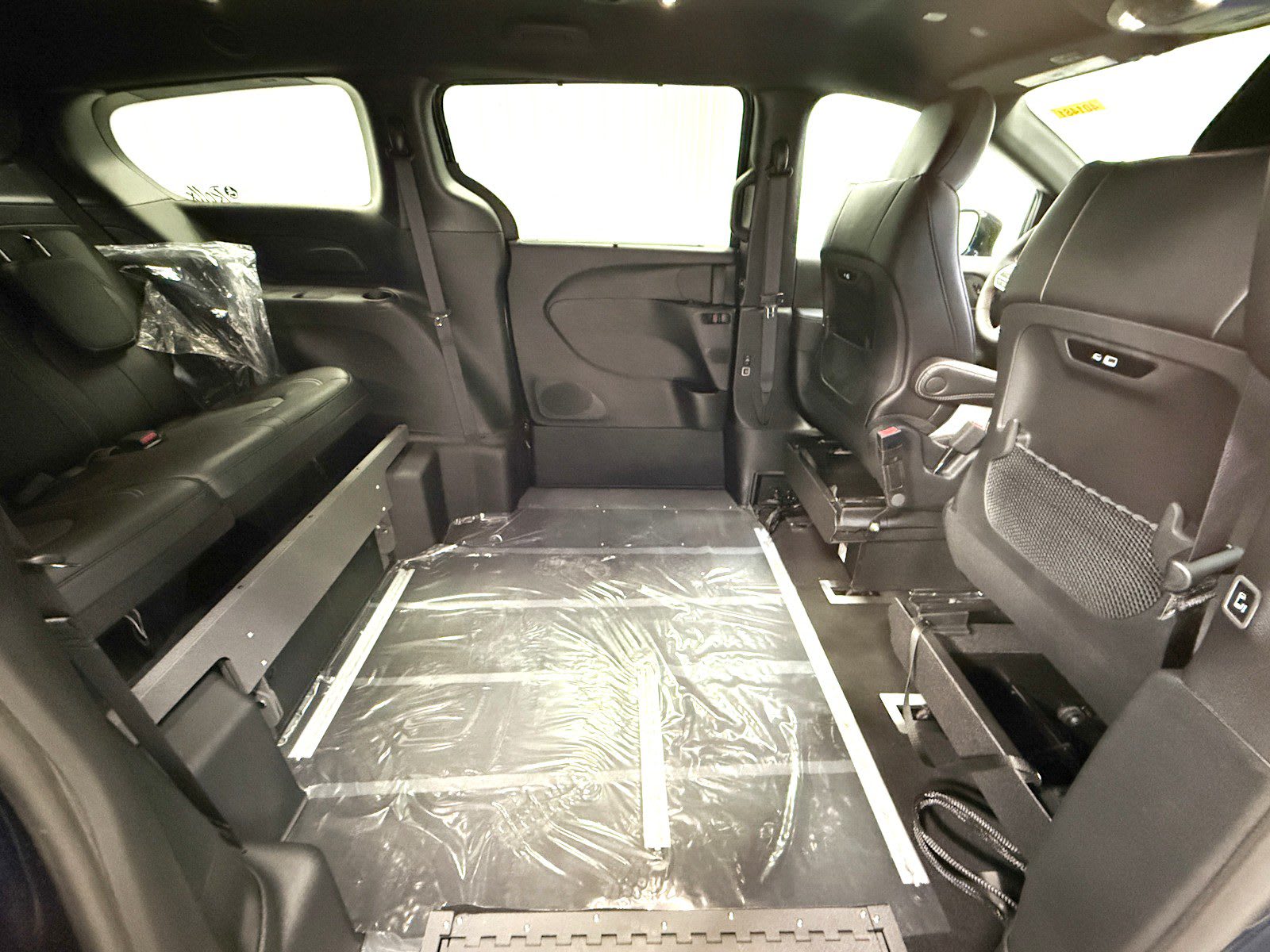 New 2025 Chrysler Pacifica Wheelchair Van For Sale | #401702 | Rollx Vans