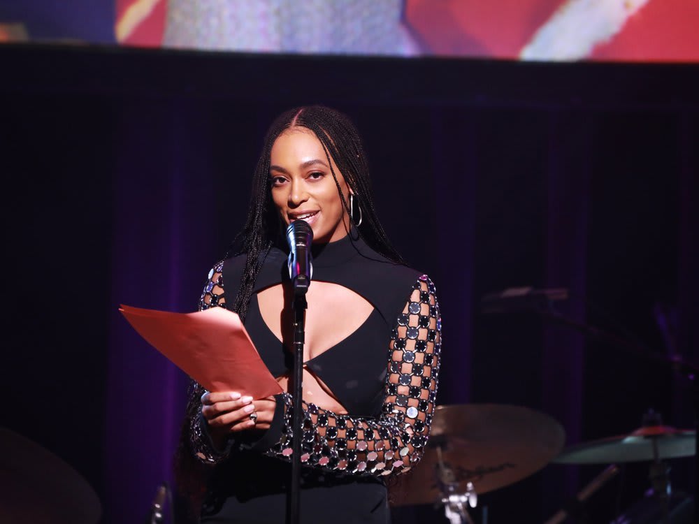 Document Women - Solange Knowles Makes History As First Black Woman To ...
