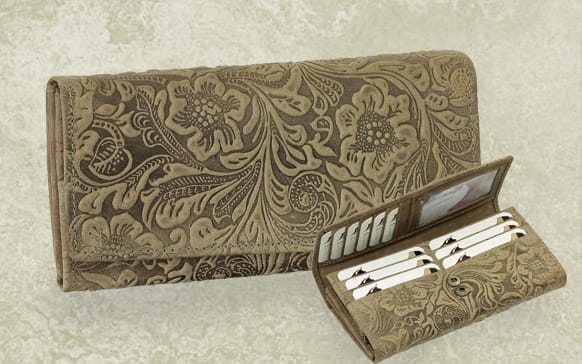 Ladies Wallet - Led International