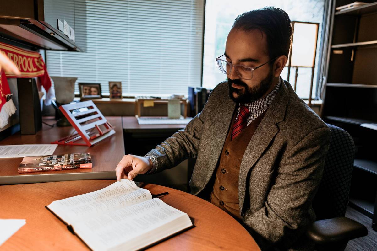 Professor Snapshot: Fellipe do Vale