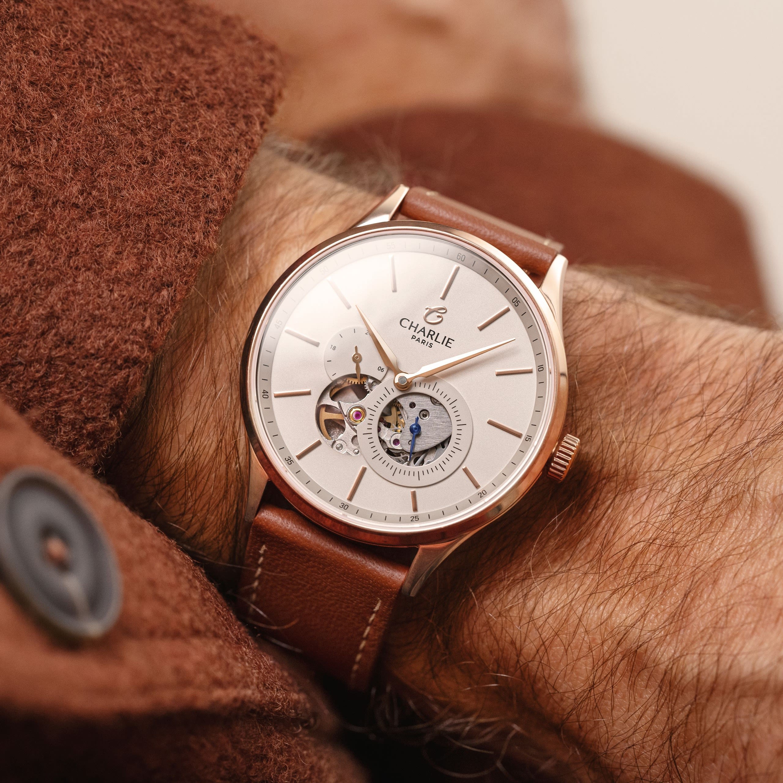 Charlie Paris Initial – Open Heart – Rose gold | World Watch Museum