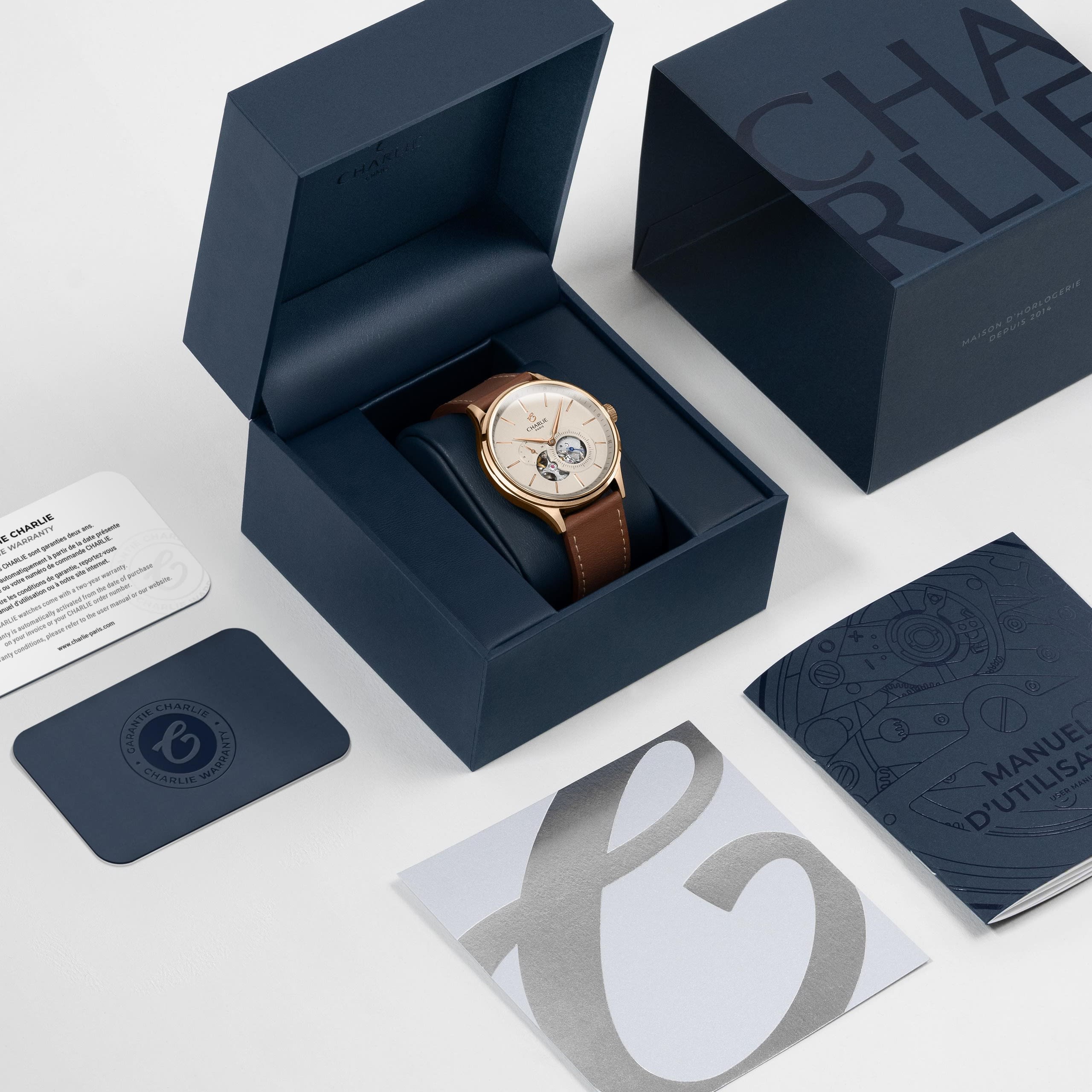 Charlie Paris Initial – Open Heart – Rose gold | World Watch Museum