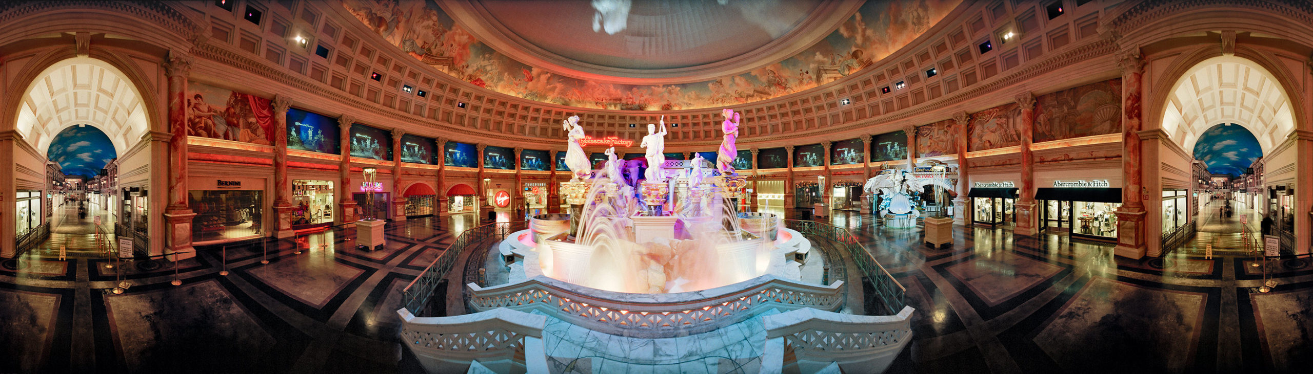 Las Vegas – Thomas R. Schiff Photographs