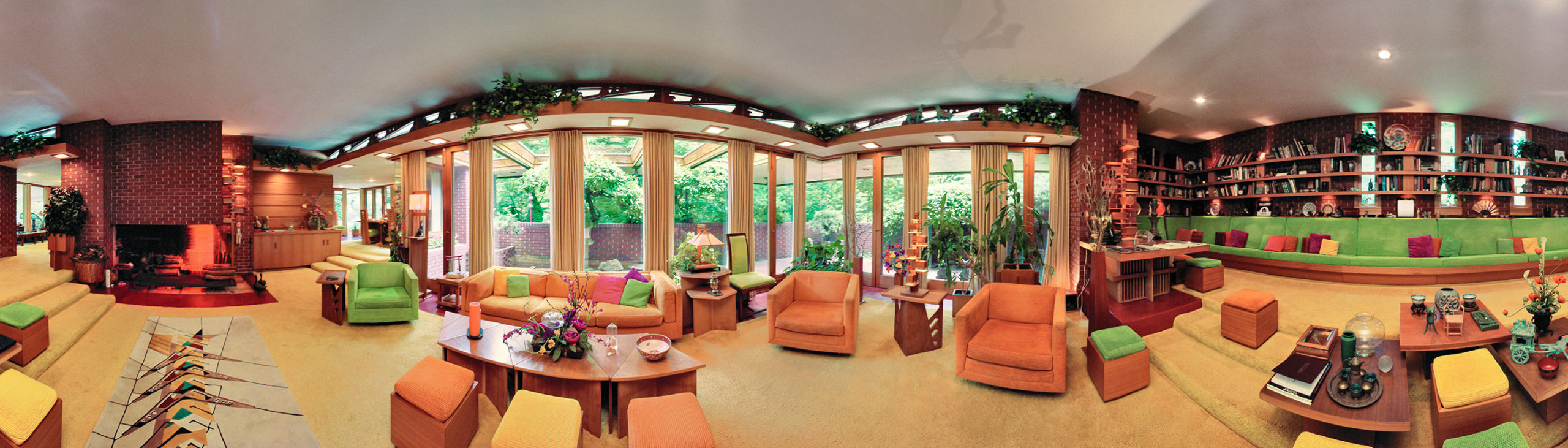 Frank Lloyd Wright – Thomas R. Schiff Photographs