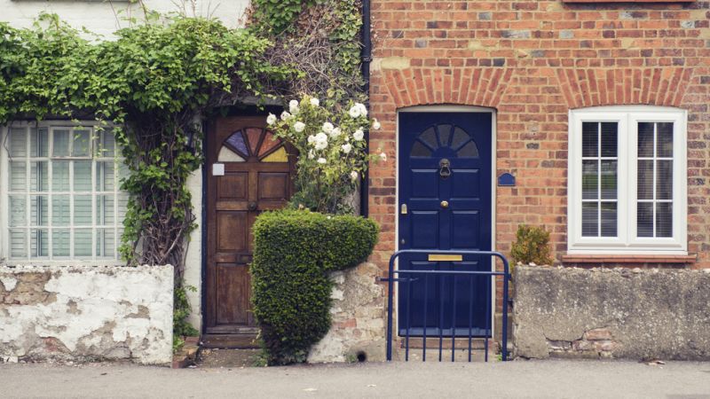 How to be a good neighbour: Etiquette experts share their top tips