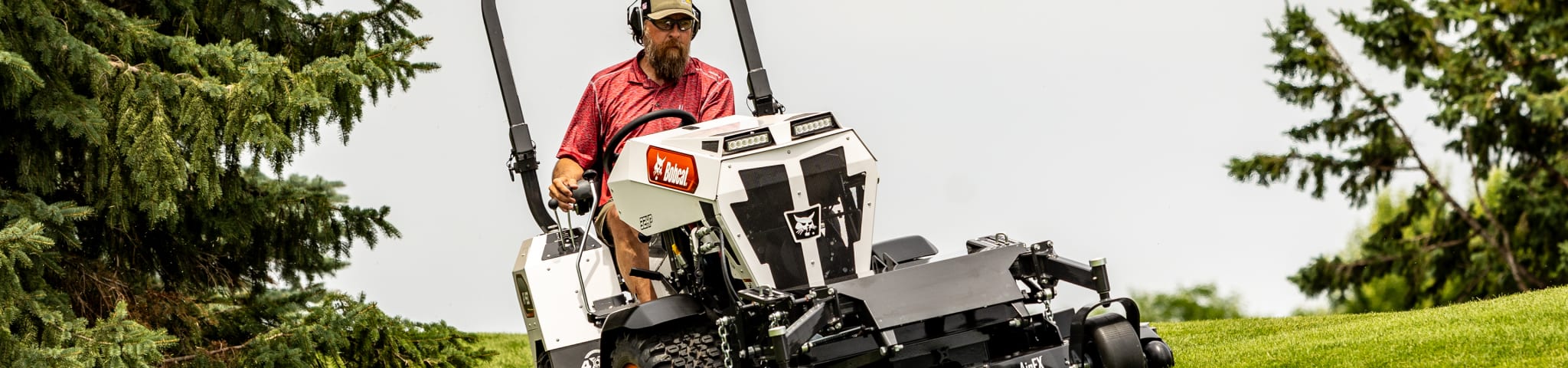 Articulating Tractors – Tough, Agile & Powerful - Bobcat Company