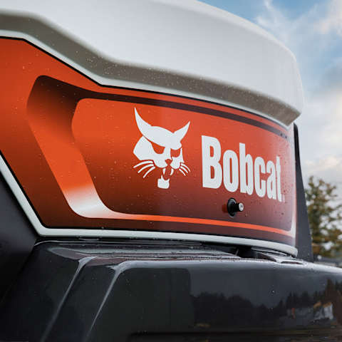 bobcat logo red