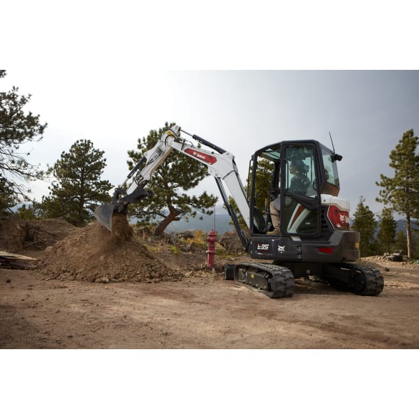Bobcat Showcases Expansive Lineup at The Utility Expo 2023 - Bobcat Company