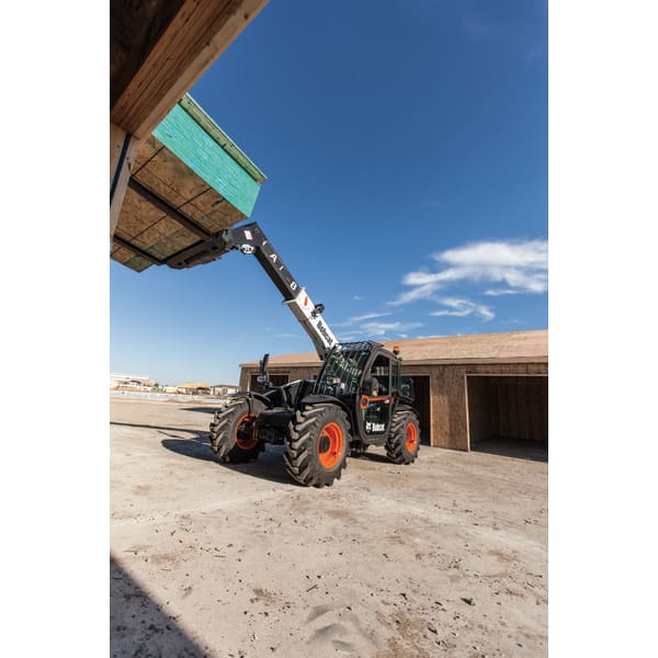 Telehandler Uses: Hay Moving Equipment - Bobcat Company