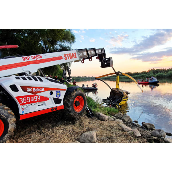 Bobcat Telehandler Helps Polish Fire Crew in Challenging Work – Bobcat ...