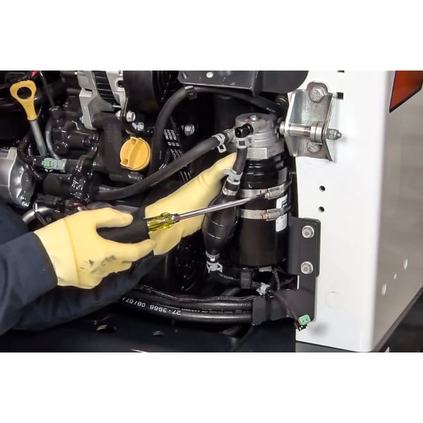 How To Change a Fuel Filter on Tier 4 Bobcat Engines - Bobcat Company