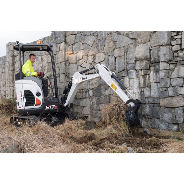 bobcat e17 width
