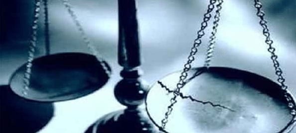 Editorial: Balanza rota - El Visitante