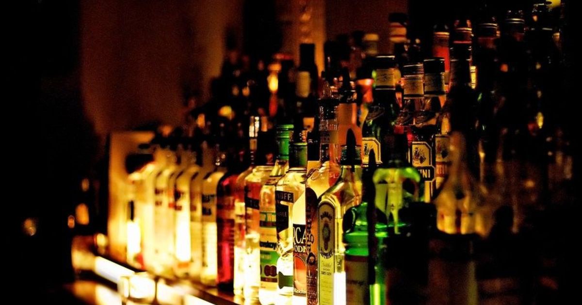 Our Favorite Booze-Related GIFs for #RepealDay