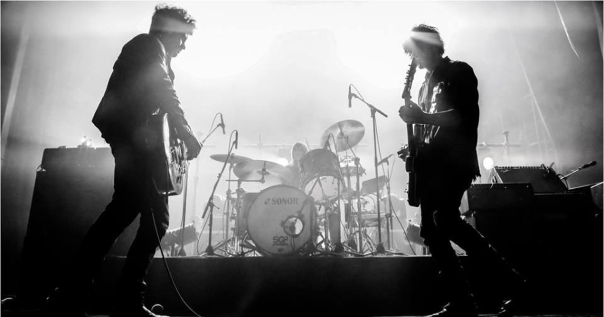 We Interviewed Peter Hayes of Black Rebel Motor...