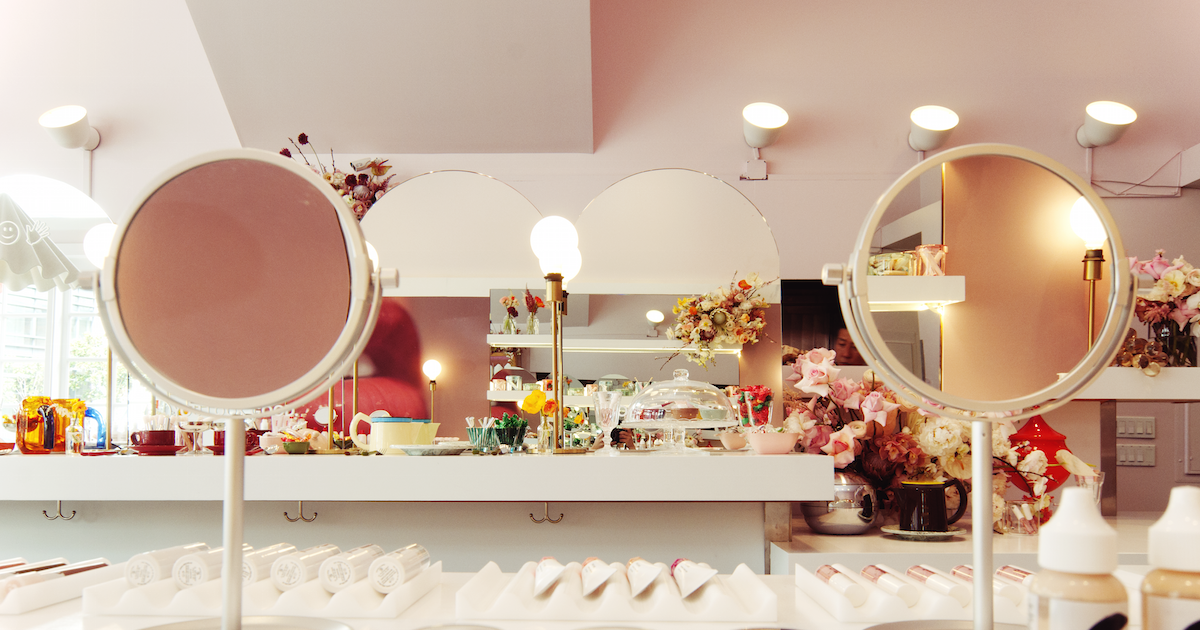 Glossier Pop-Up Opens in SF
