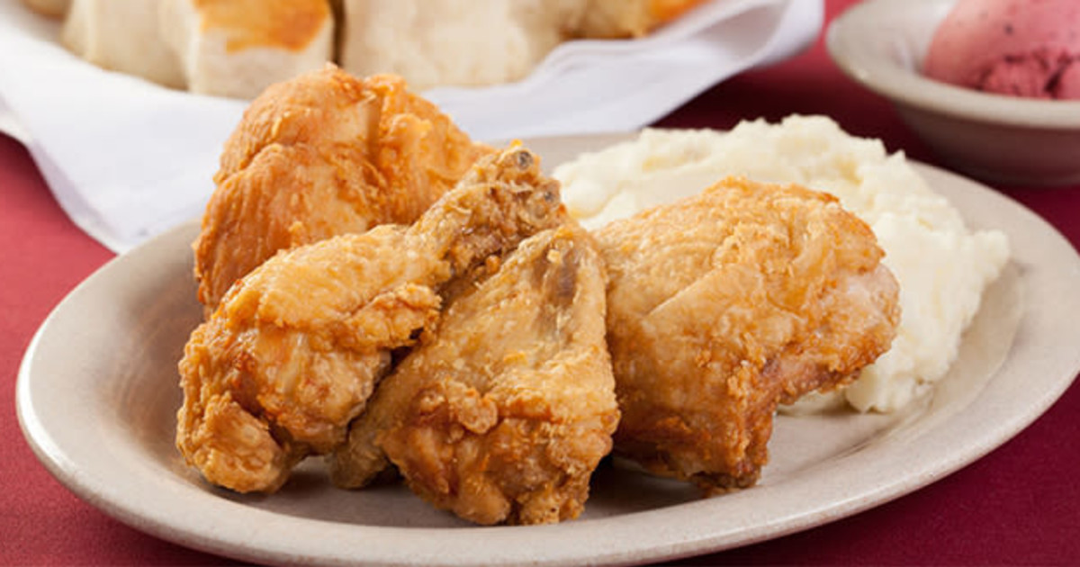 You Can Now Order Chicken To-Go From Knott’s Be...