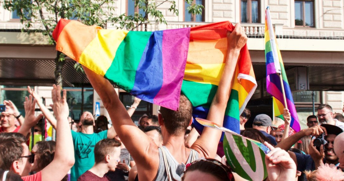 Support LGBTQ+ Rights: Resources & Ways to Help