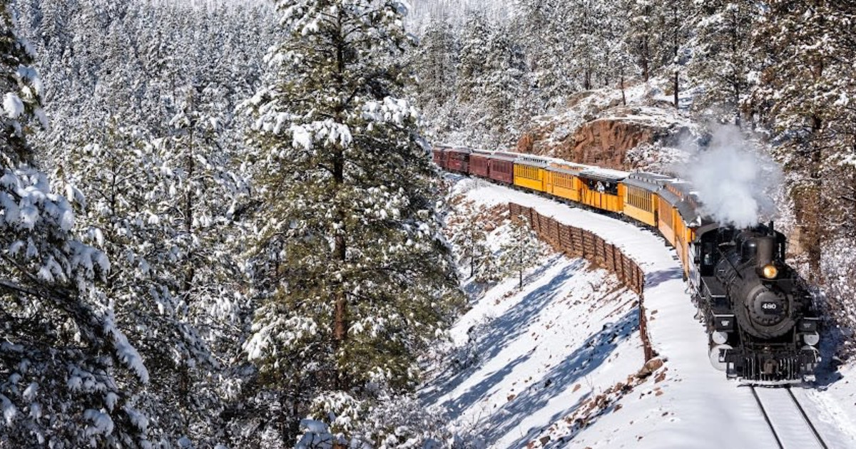 The Best Christmas Trains To Take Near Denver