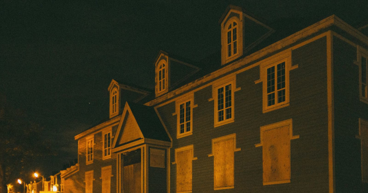 The Best Haunted Houses In and Around Philadelphia