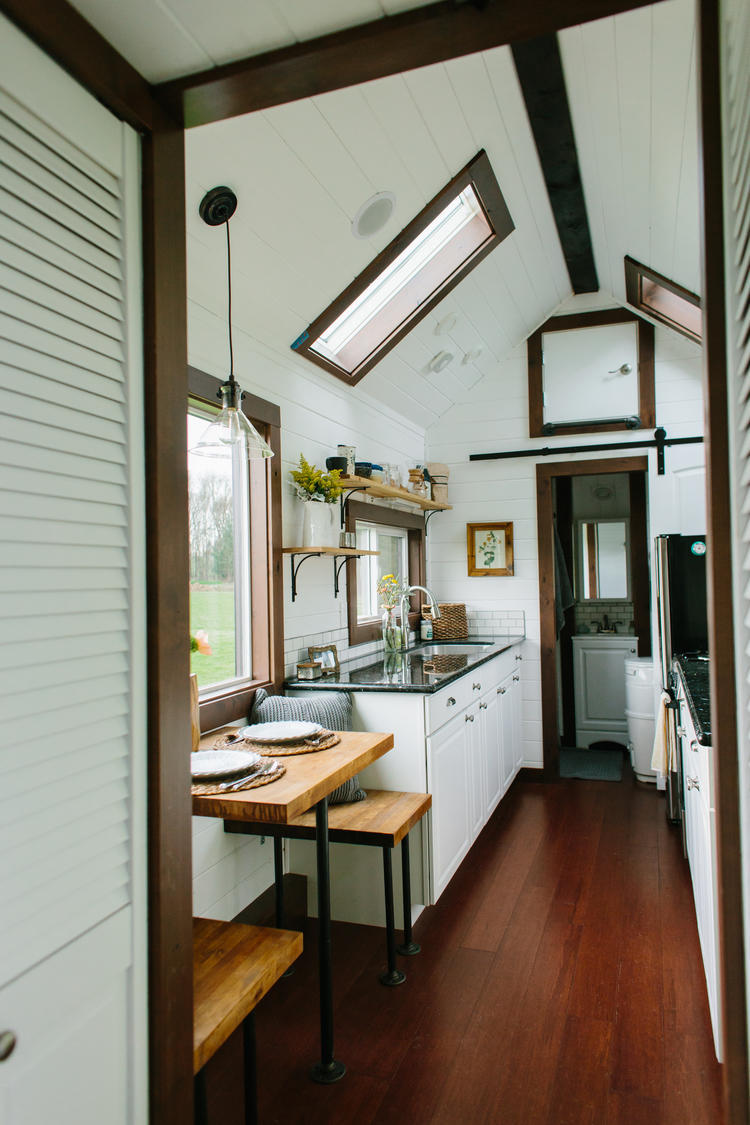 Indy Locals On HGTV: Chris Weller & Sarah Hedges