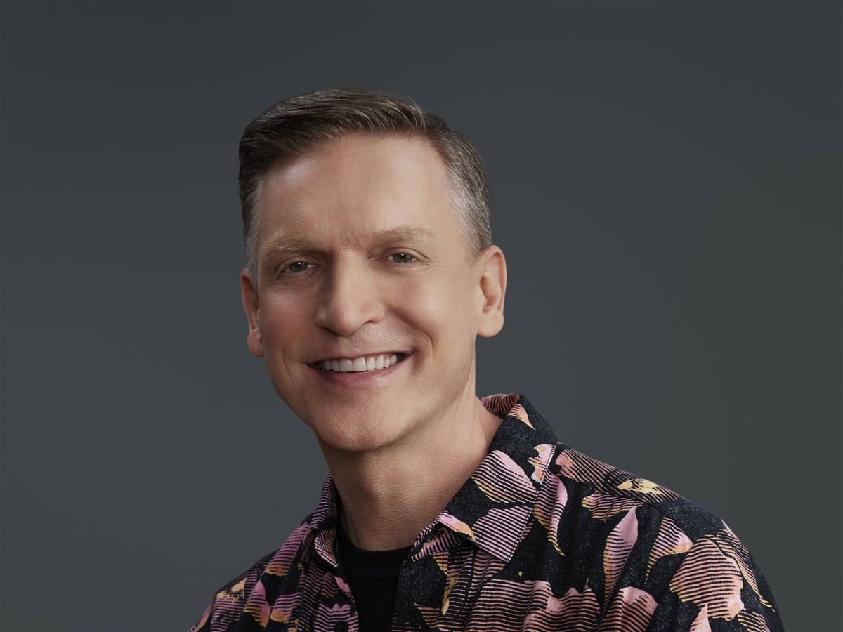 Hans Mueller | Executive Creative Director