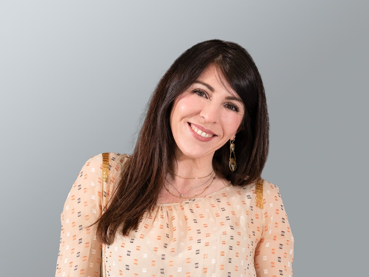 Paola Perrelli | Chief Financial Officer