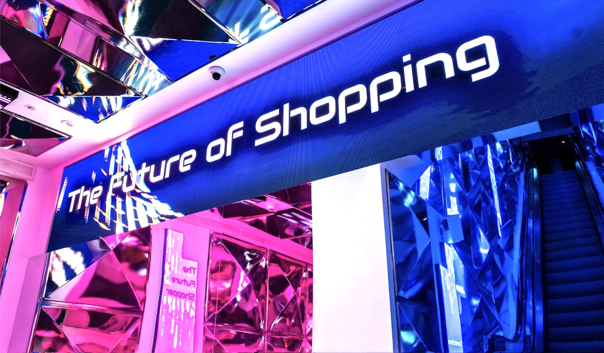 On Stage for the Retail Revolution