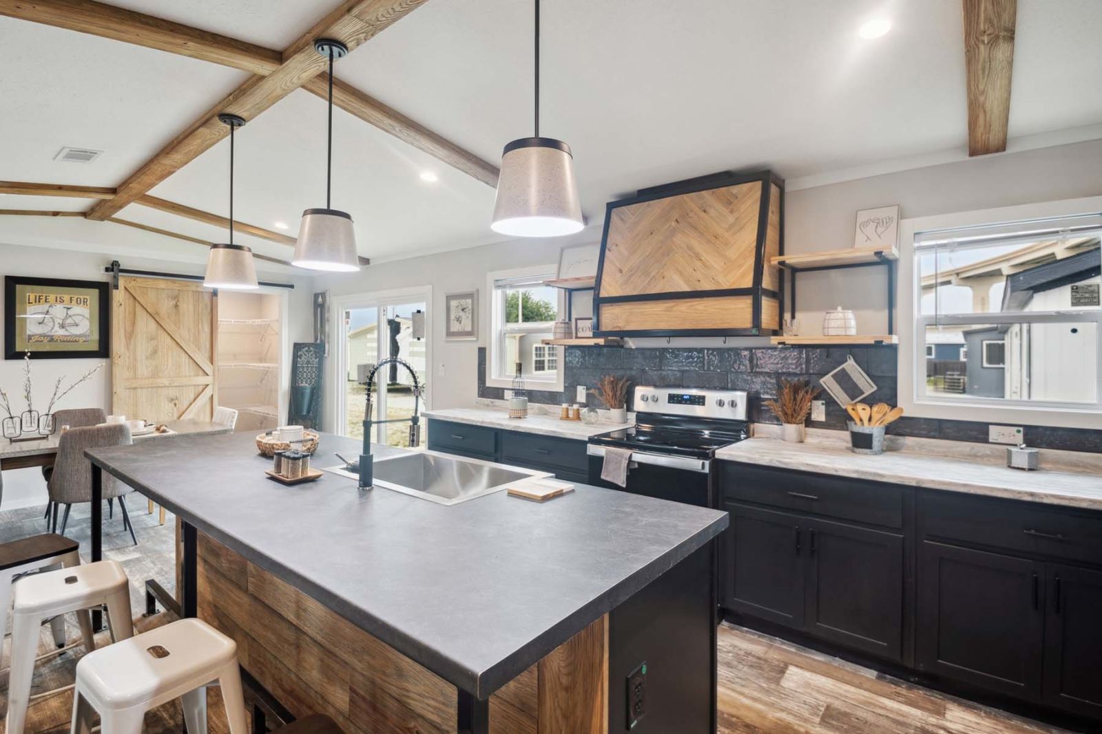 The Desire - Champion Homes - Titan Factory Direct