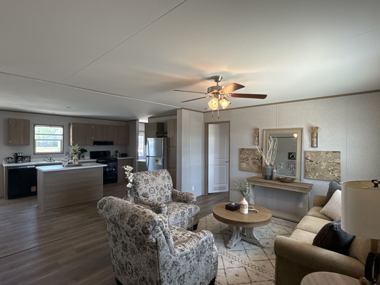 The Crown - Titan Factory Direct - Titan Factory Direct