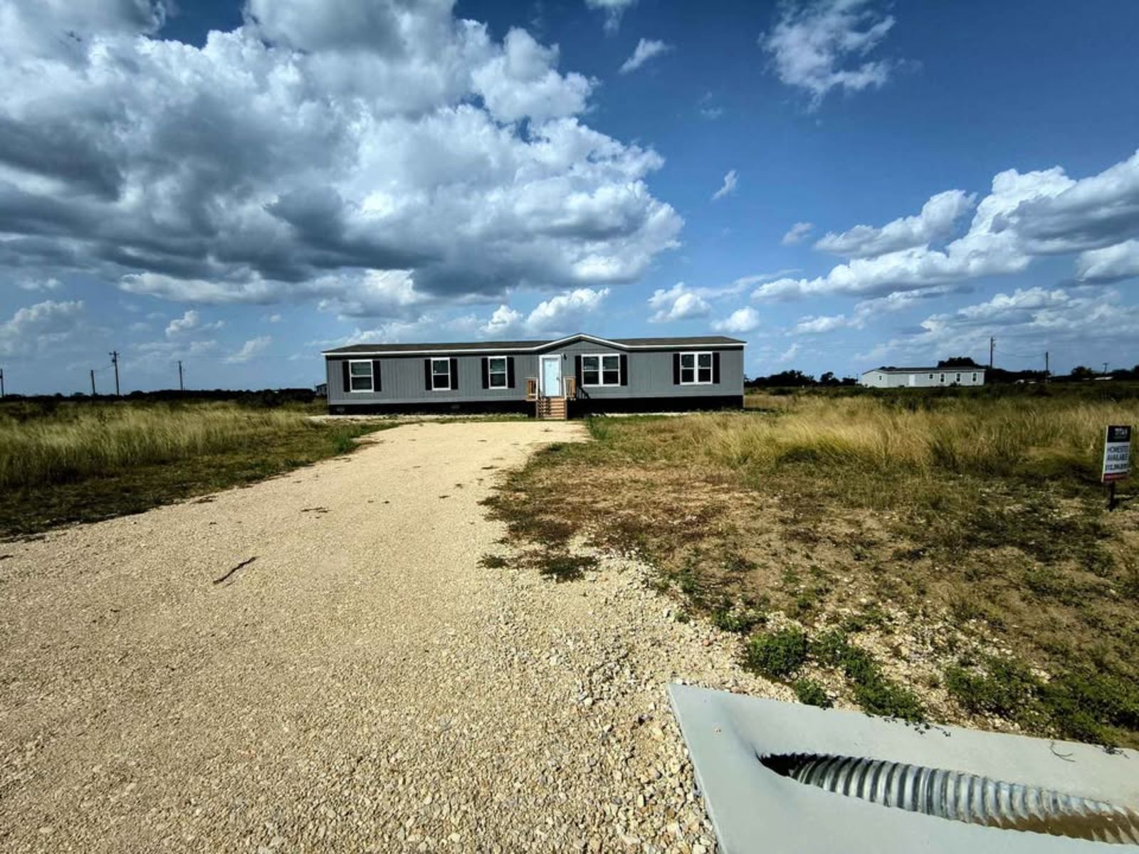 5 Bed, 3 Bath on 1 Acre in Dale, TX - Champion Homes - Titan Factory Direct