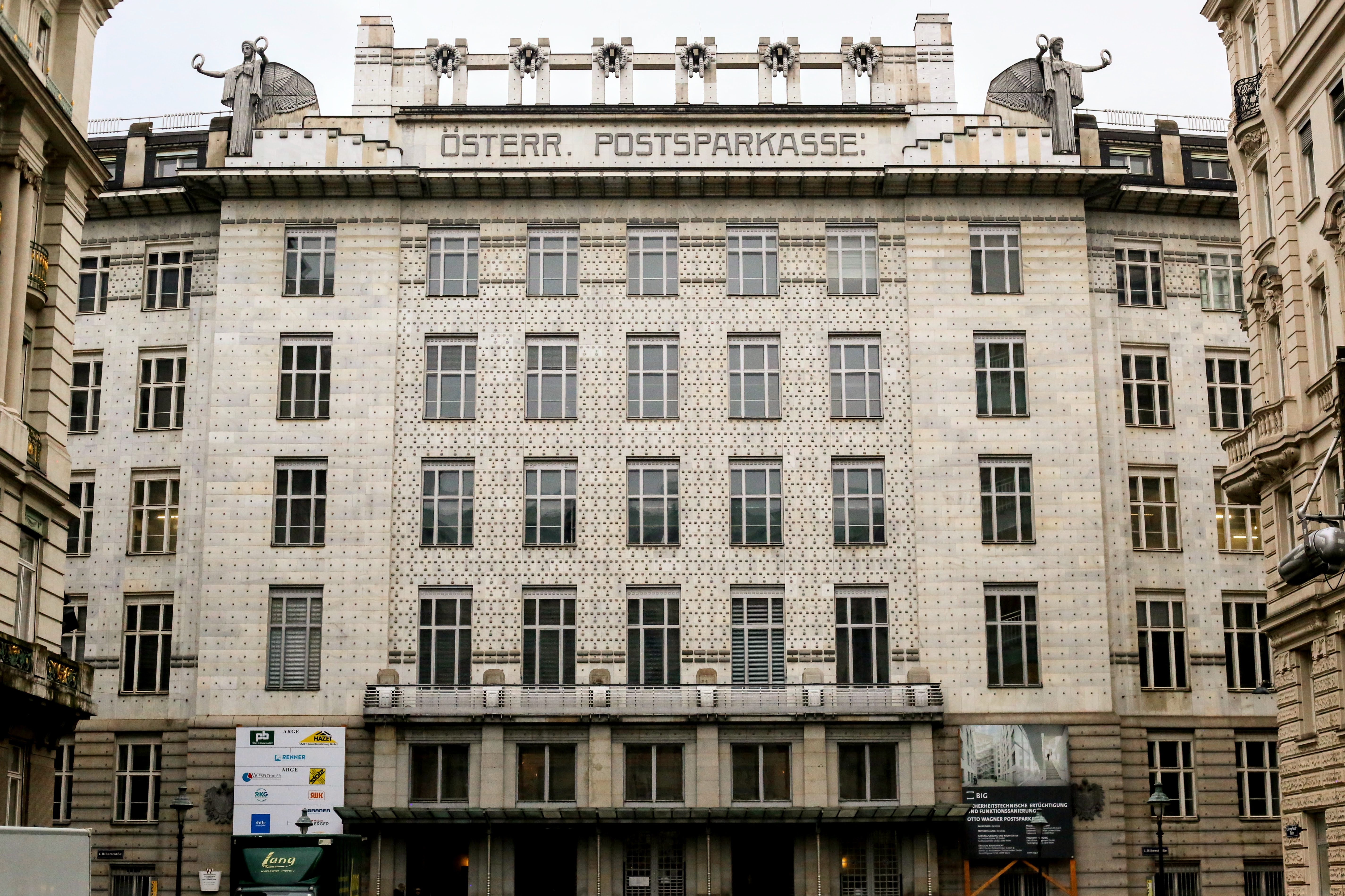100 Unique Buildings in Vienna - Offbeat Budapest & Vienna