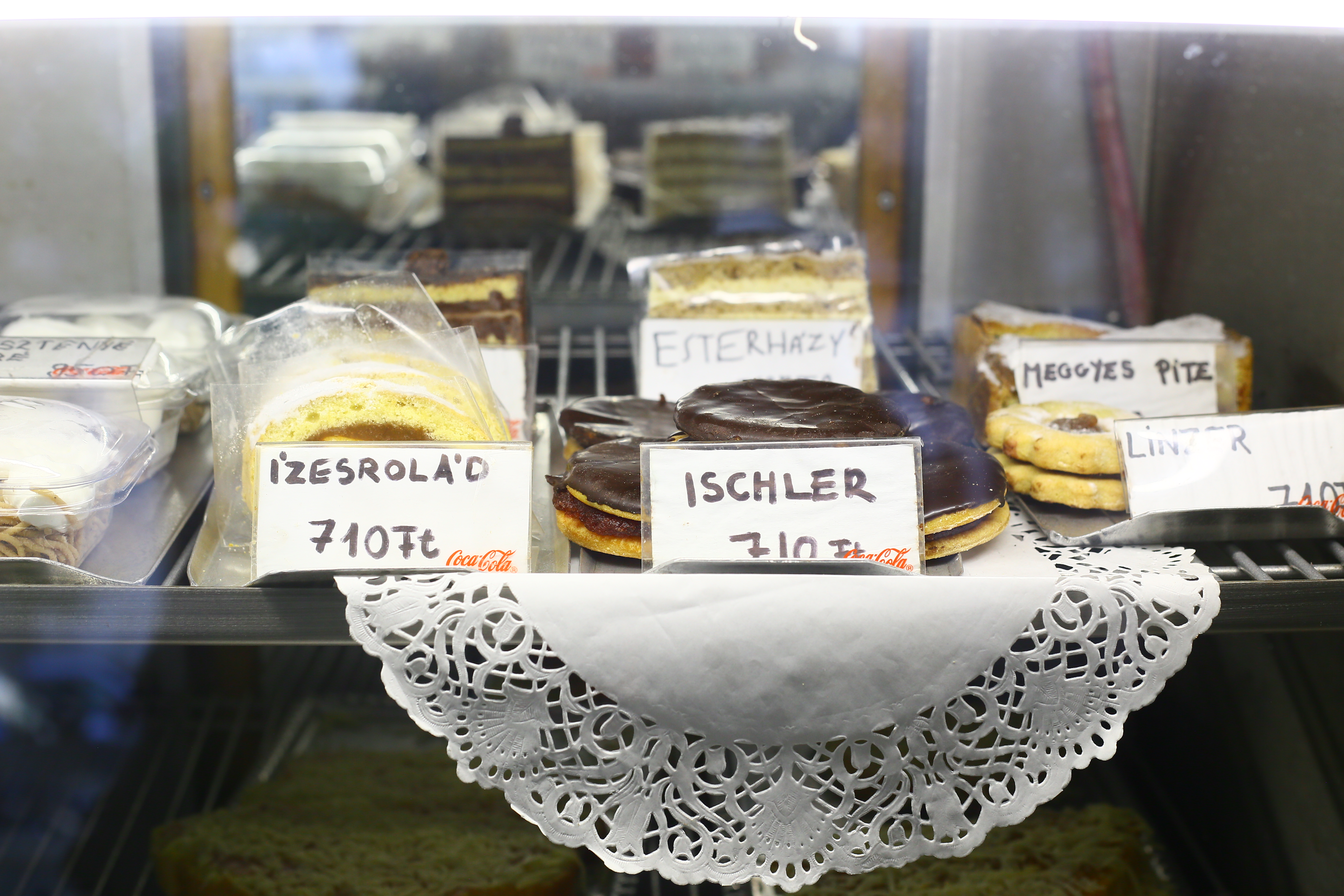 24 Popular Pastries and Cakes in Hungary - Offbeat Budapest & Vienna