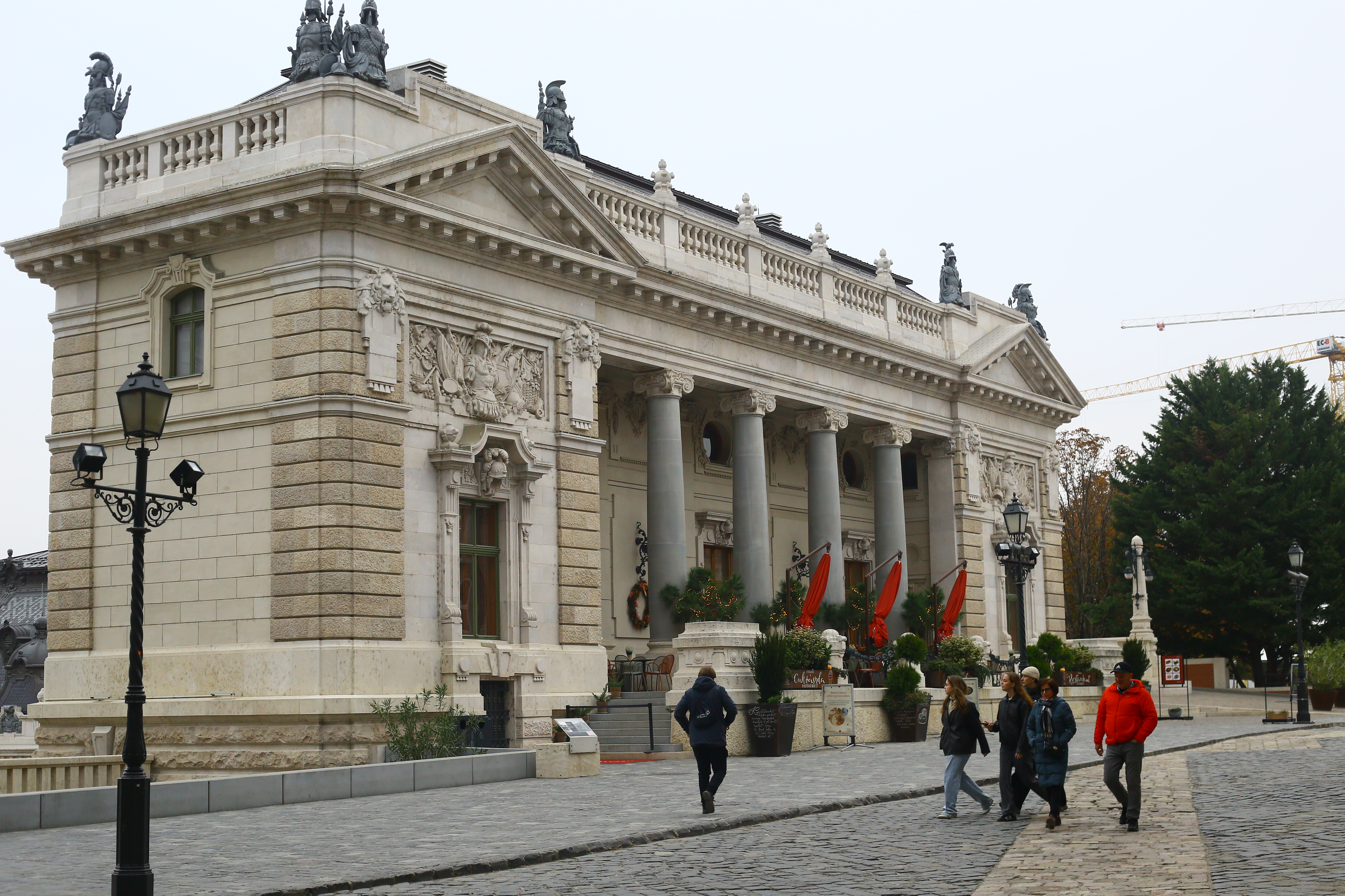 A Guide To Budapest’s Castle Hill (District 1) - Offbeat Budapest & Vienna