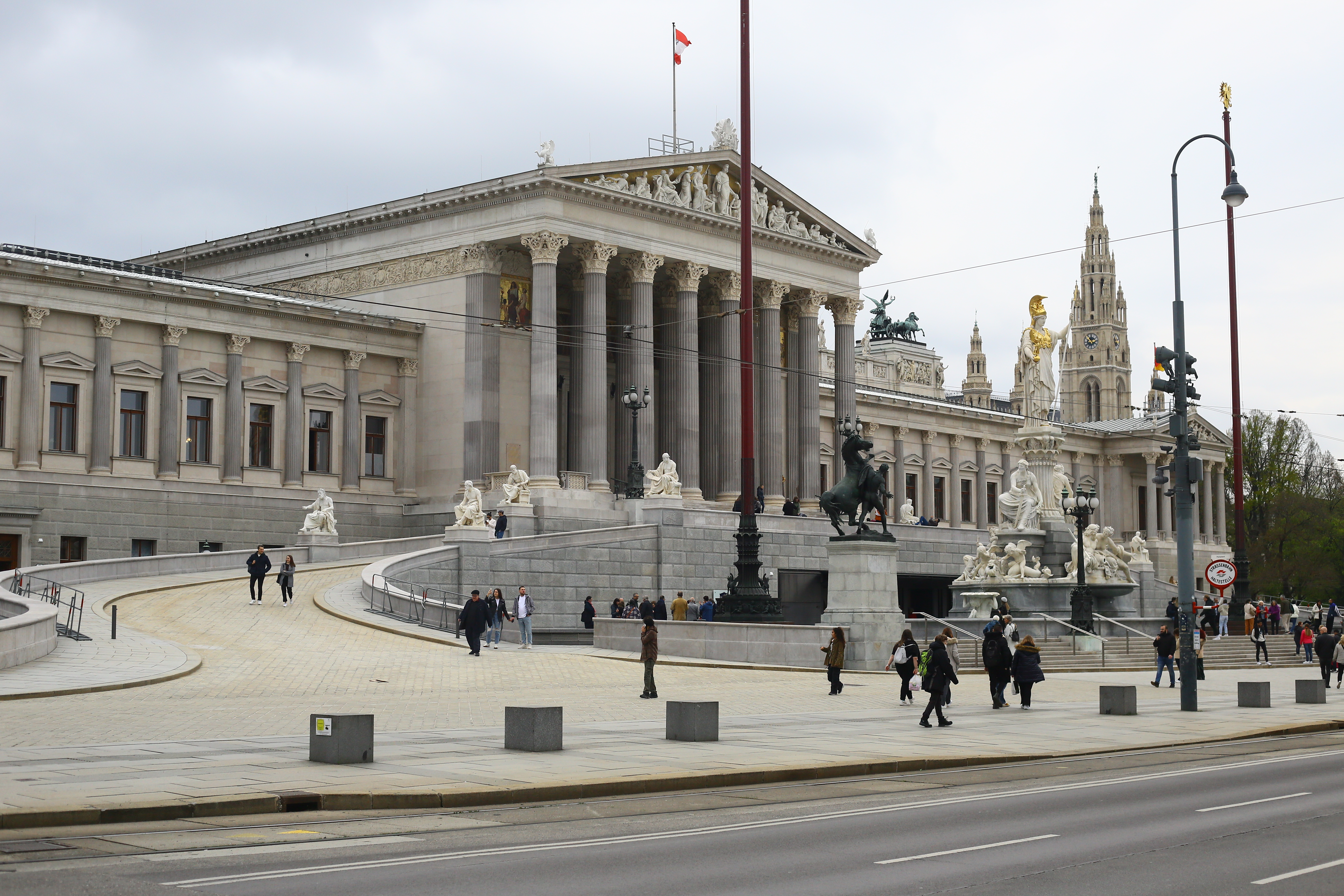 100 Unique Buildings in Vienna - Offbeat Budapest & Vienna