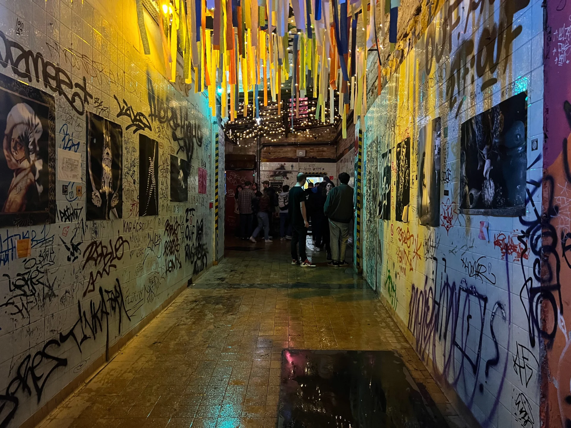 Manyi - Kulturális Műhely - Offbeat Budapest & Vienna