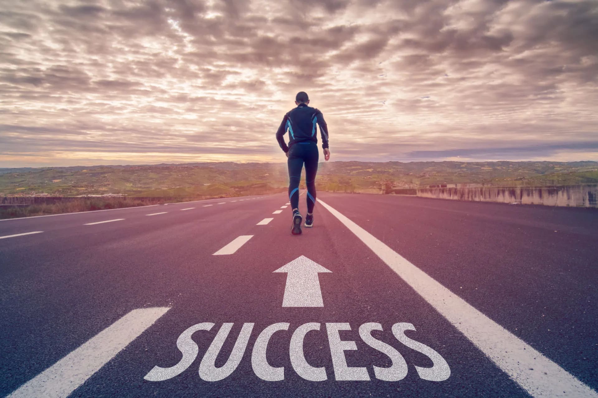 8 Clear Signs That Success Is Coming