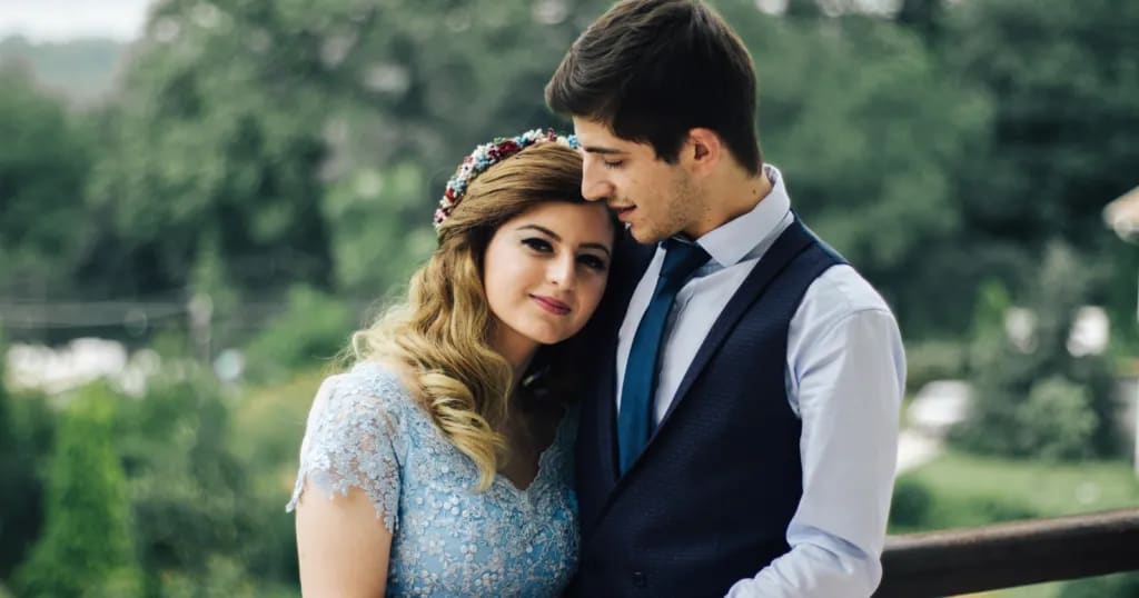 9 Clear Signs That You Are Getting Married Soon