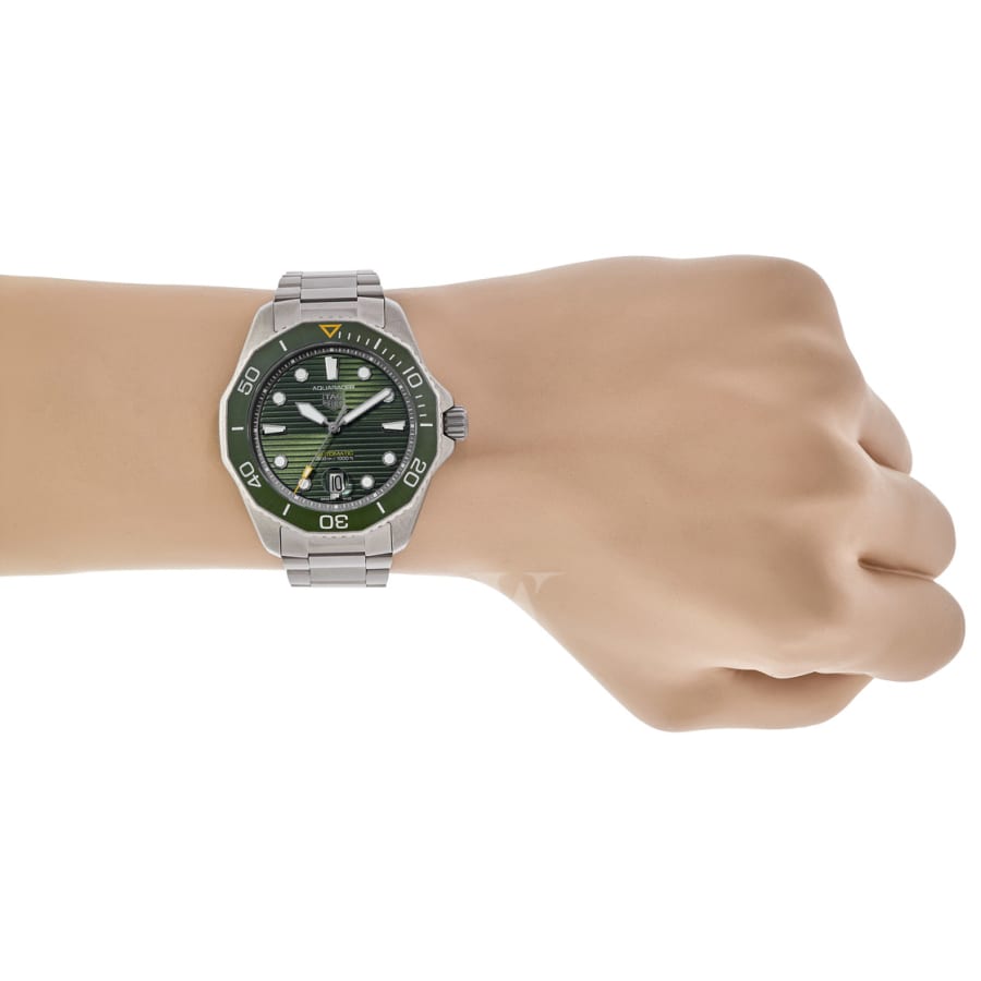 Tag Heuer Aquaracer 300M Automatic Men's Watch WBP208B.BF0631