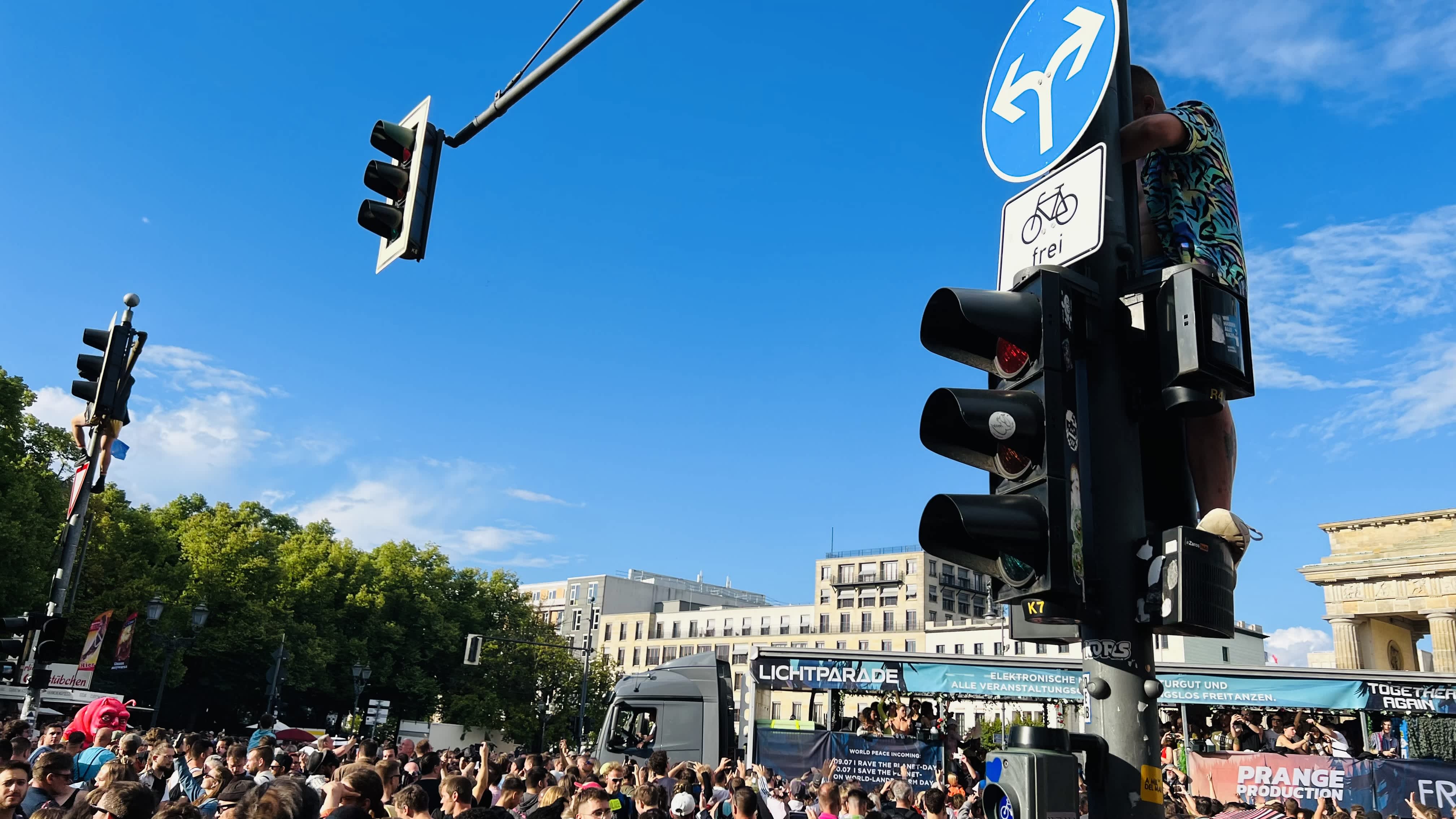 Gay Pride in Germany 🇩🇪 || All You Need to Know About the CSD