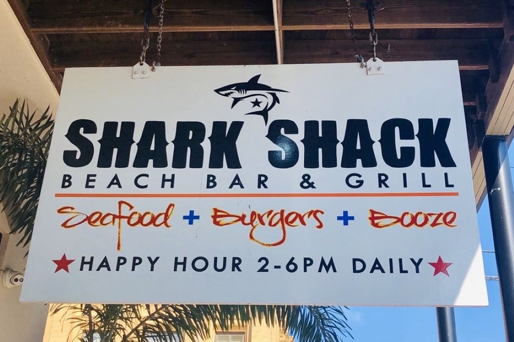 SHARK SHACK BEACH BAR & GRILL - Stay Galveston