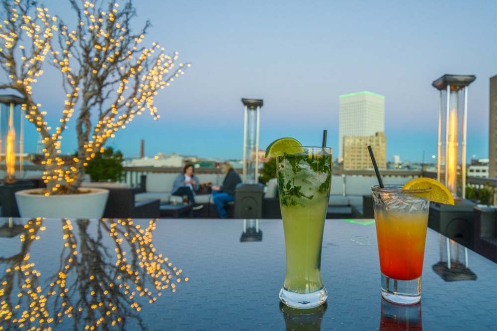 Rooftop Bar - Stay Galveston