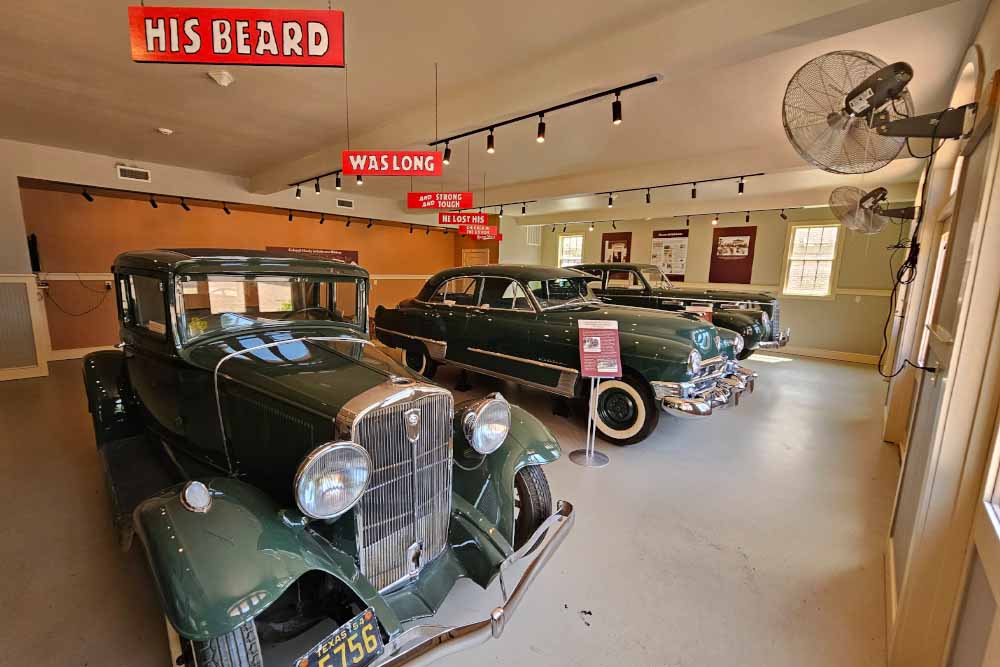 Moody Mansion - Discover the History of the Moody Family