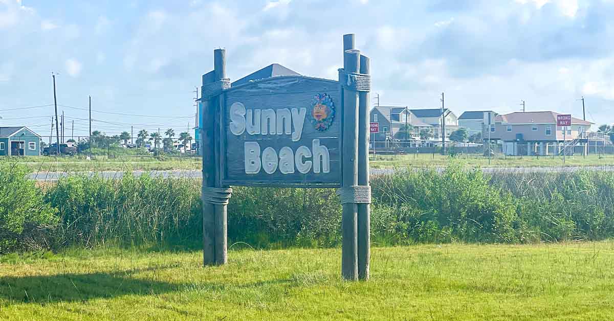 Sunny Beach - Park On the Beach and Relax Next to the Shore