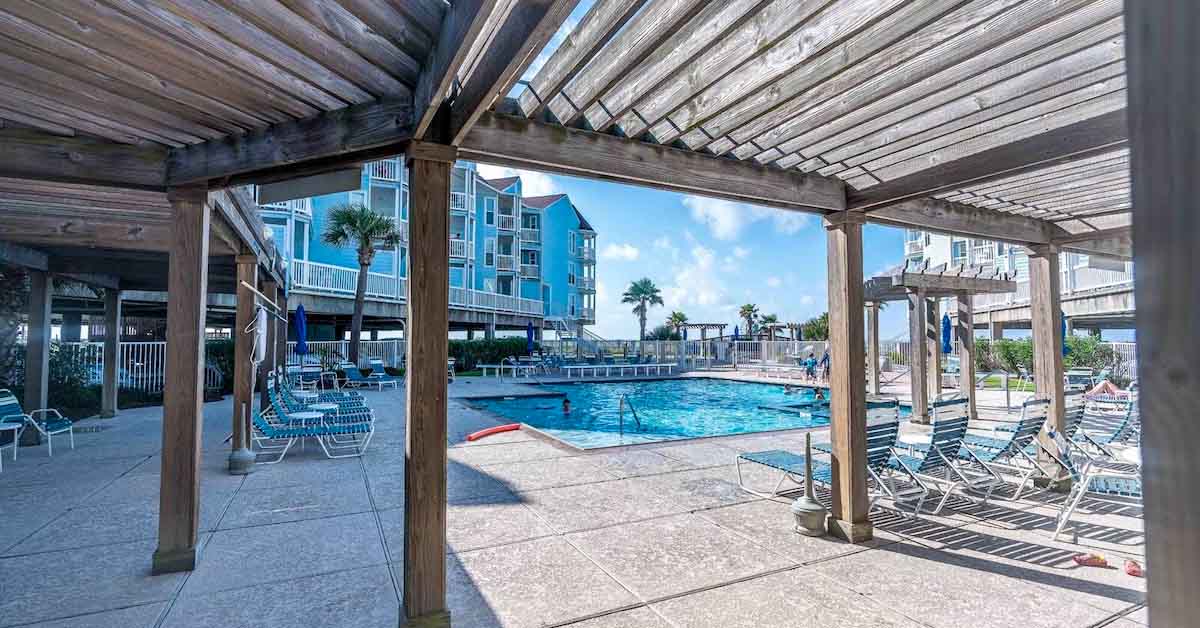 Seascape Condos - Galveston Condo Rentals on the Beach w/ Pool