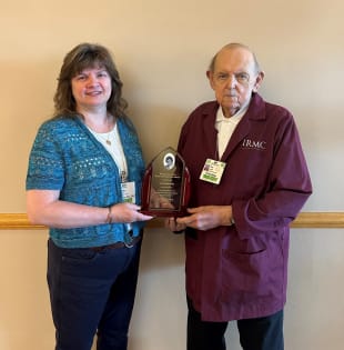 IRMC Recognizes Recipient of Volunteer Service Award | Indiana Regional ...
