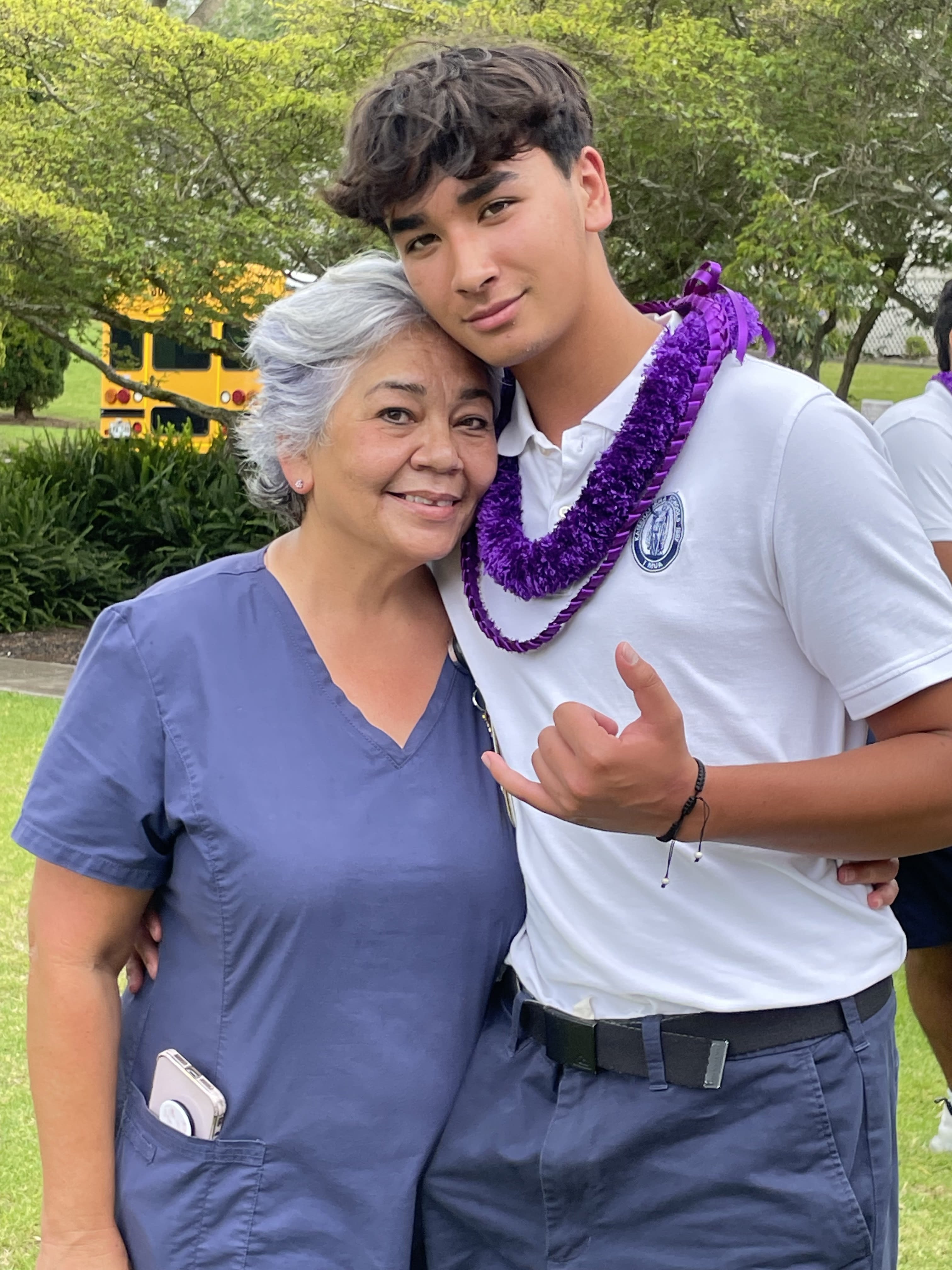 Kamehameha Schools Maui Seniors Uplift Kula Hospital Residents with ...