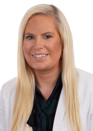 Caitlin Heth, FNP-BC | Mercyhealth